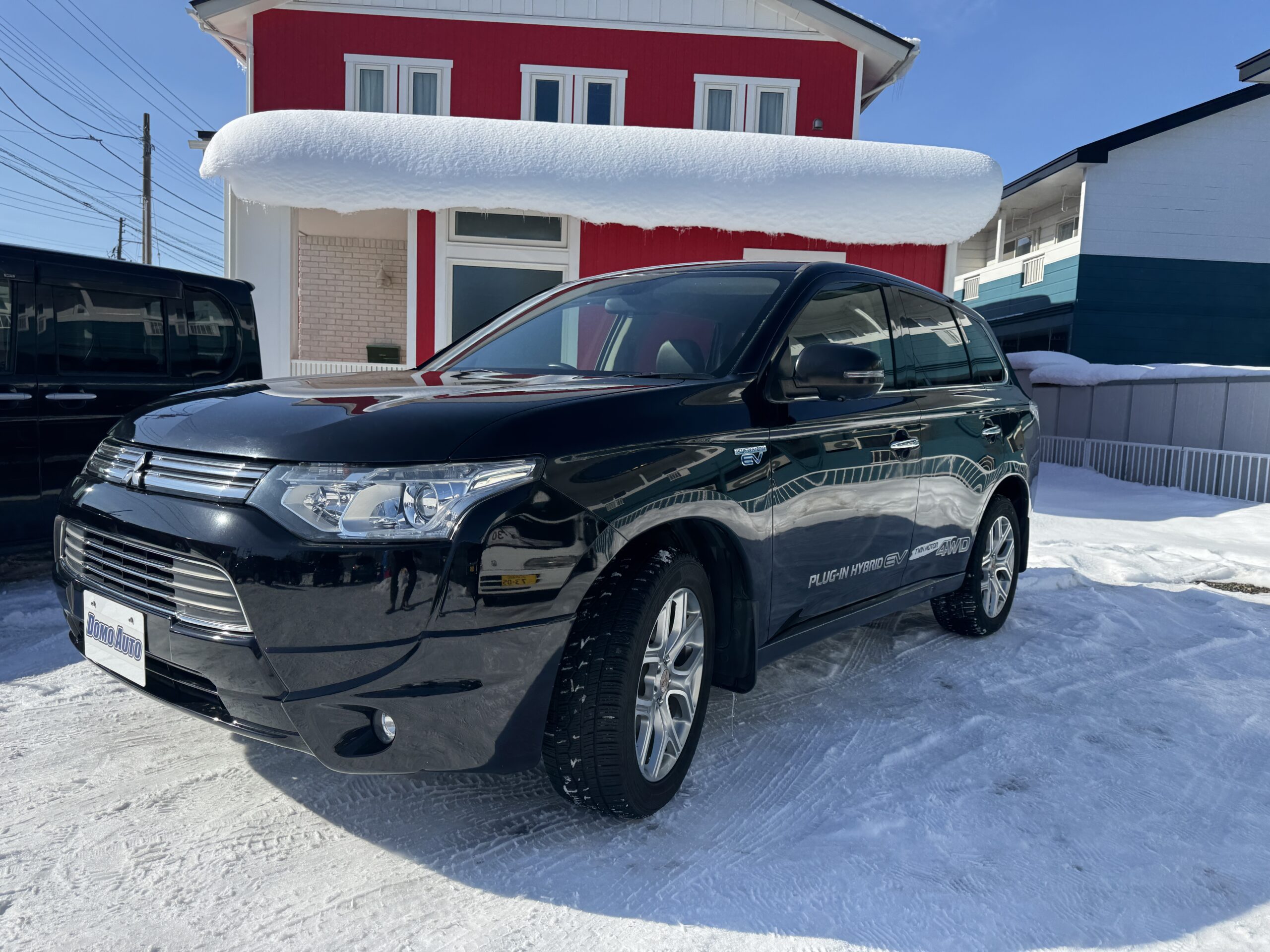 2015 Mitsubishi Outlander PHEV・G Navi PKG ー 4WD - Domo Auto - Used car dealer in Misawa, Aomori